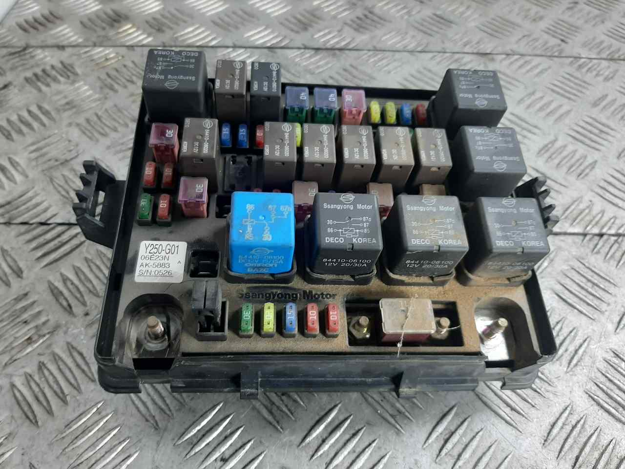 Fuse box SSANGYONG REXTON / REXTON II (GAB_) 2.7 Xdi 11567969 | B-Parts