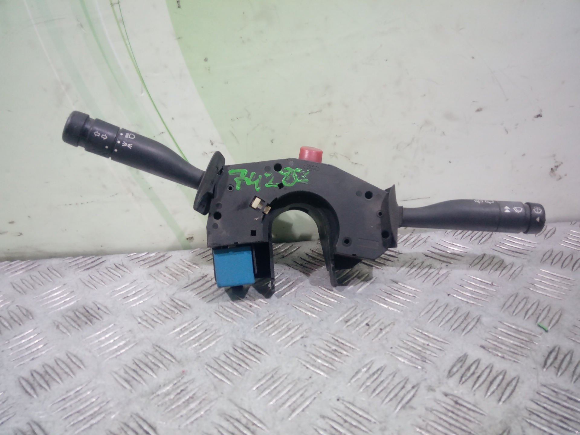 Switch FORD FIESTA III (GFJ) 10753526 | B-Parts