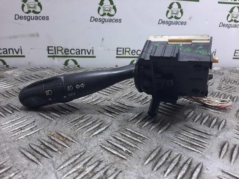 Headlight switch TOYOTA RAV 4 II (_A2_) 2.0 4WD (ACA21, ACA20) 6156574 ...