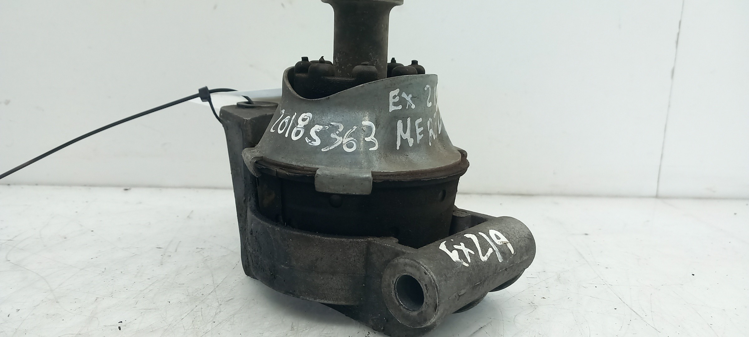 Soporte motor OPEL MERIVA B MPV (S10) 1.4 (75) 4995841 | B-Parts