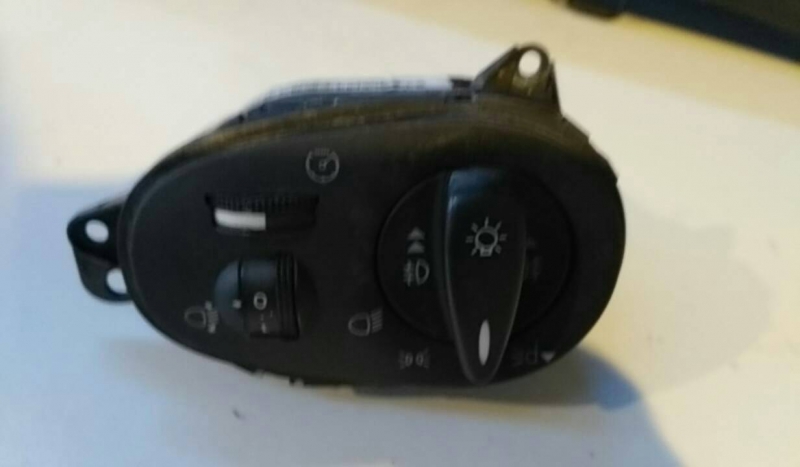Switch FORD FOCUS I (DAW, DBW) 1.8 TDCi 5004308 | B-Parts