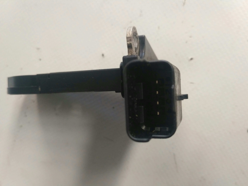 Mass air flow sensor PEUGEOT 3008 MPV (0U_) 1.6 BlueHDi 120 9677093080 ...