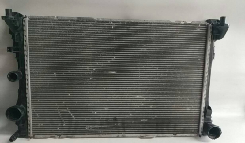 Water radiator MERCEDES-BENZ C-CLASS (W204) A0995002703 | B-Parts