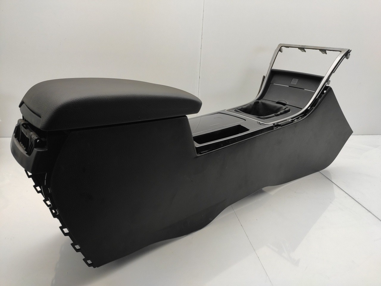 Armrest / Center console MAZDA 6 Hatchback (GH) 7155459 | B-Parts