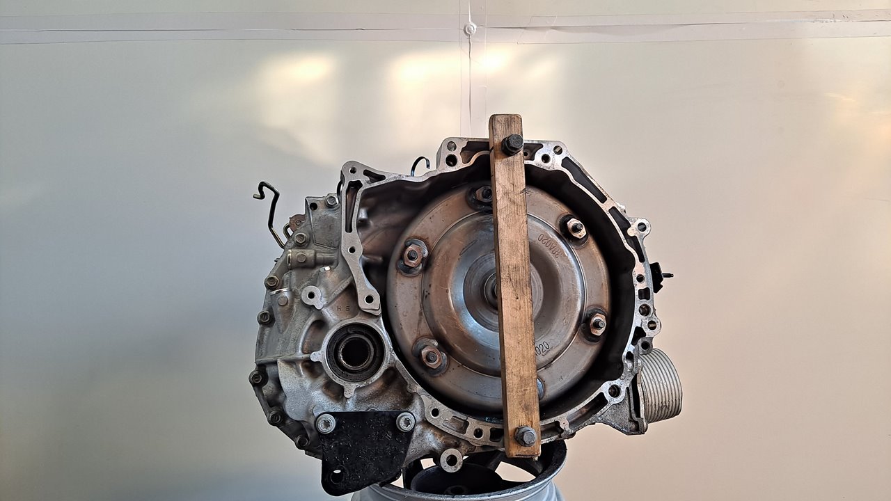 Automatic gearbox PEUGEOT 308 II (LB_, LP_, LW_, LH_, L3_) 1.2 THP 130 ...