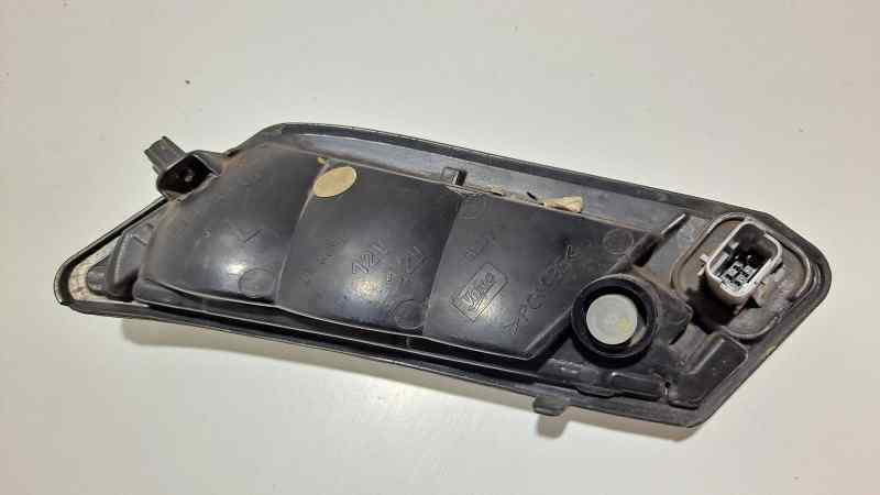Left front indicator VOLVO XC60 (156) D5 AWD 89076804 | B-Parts