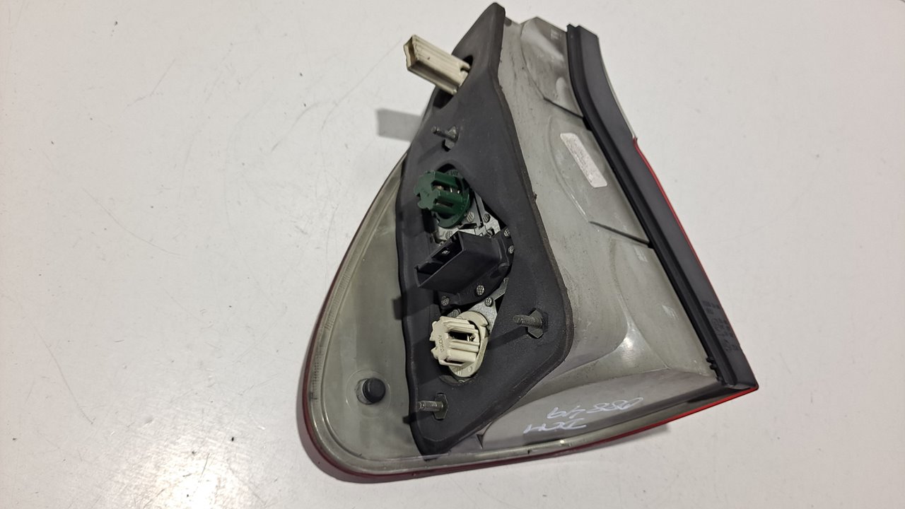 Right taillight BMW X5 (E53) 3.0 d 8508265 | B-Parts