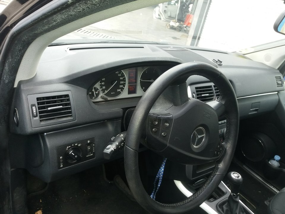 Front bumper MERCEDES-BENZ B-CLASS (W245) B 200 (245.233) 1698852625 ...