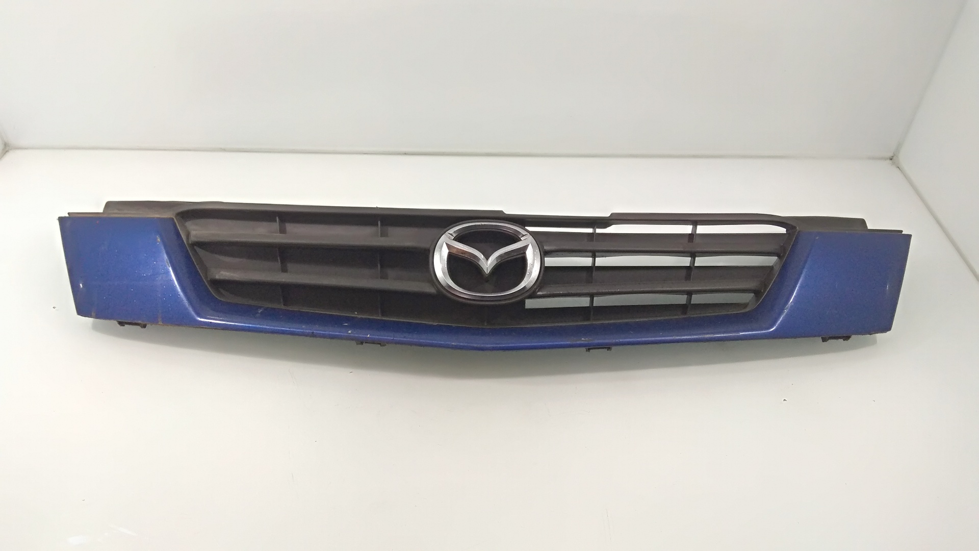 Grille MAZDA DEMIO (DW) 1.5 16V (DW5W) 18469923 | B-Parts