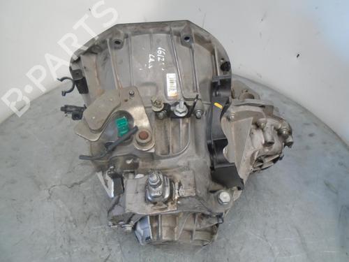 Manual gearbox RENAULT LAGUNA III (BT0/1) 2.0 dCi (BT07, BT0J, BT14, BT1A, BT1S) 8411985 | B-Parts