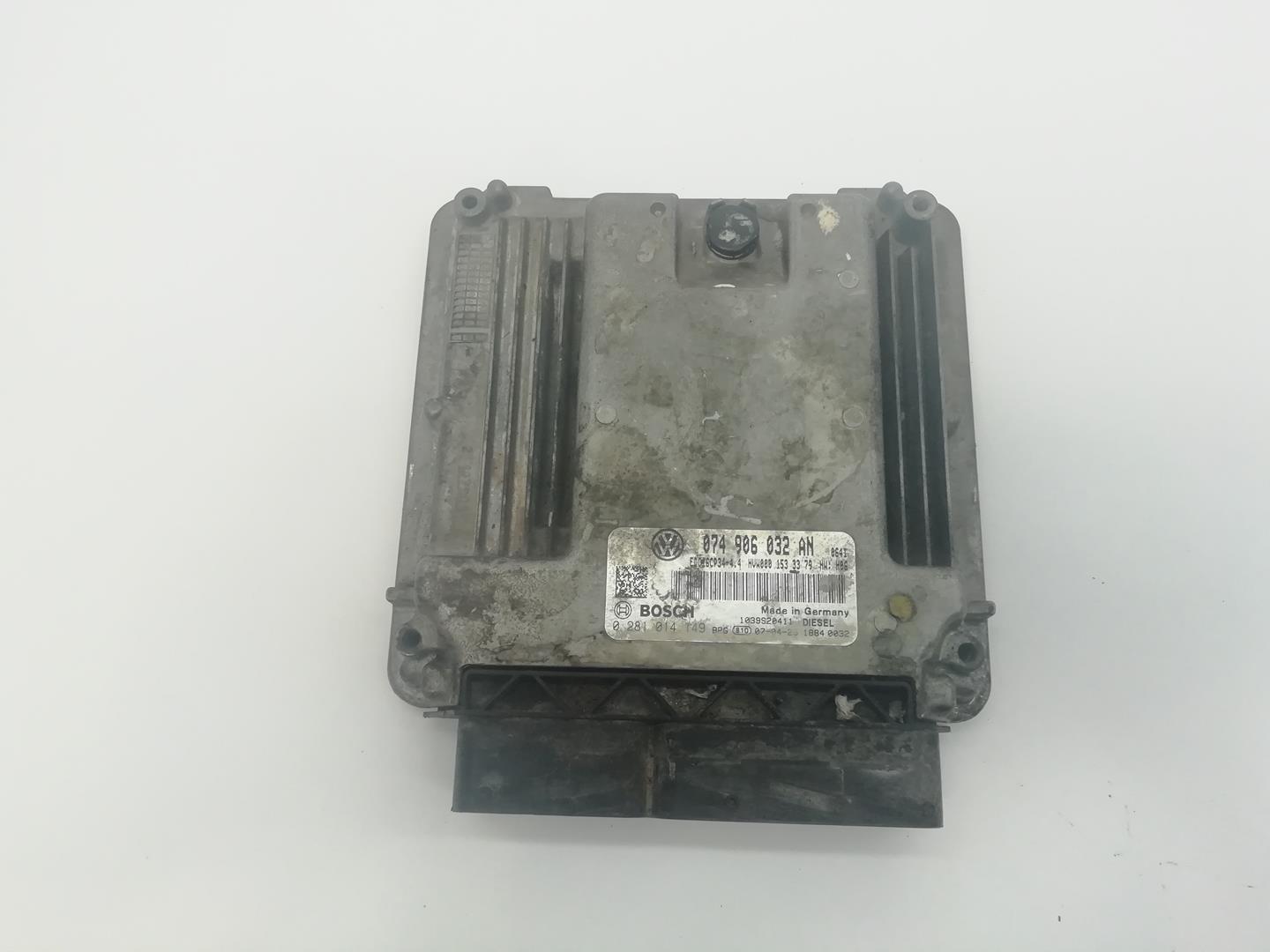 Engine control unit (ECU) VW CRAFTER 30-35 Bus (2E_) 12544122 | B-Parts