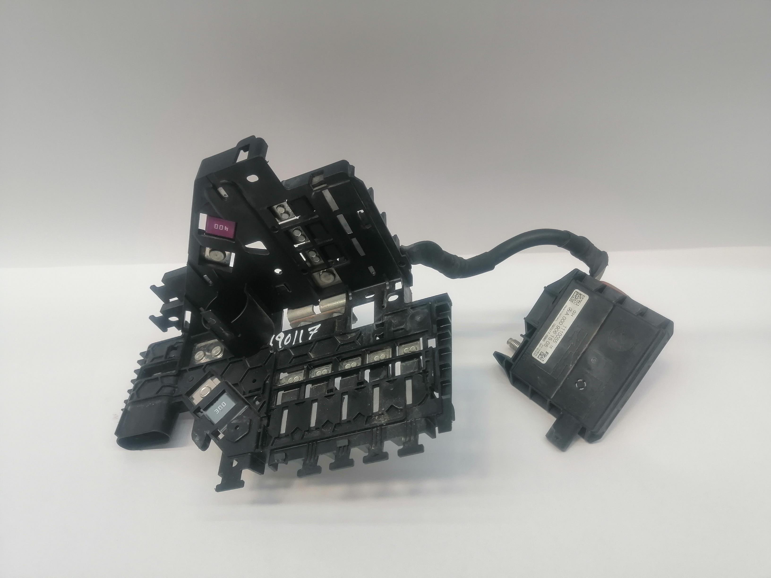 Fuse box MERCEDES-BENZ C-CLASS Coupe (C205) C 220 d (205.304) 19313315 ...