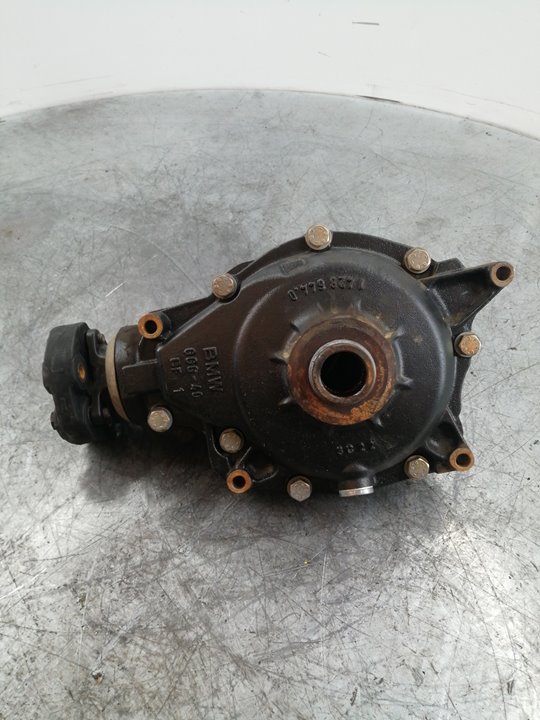Front differential BMW X5 (E53) 3.0 d 9731258 | B-Parts