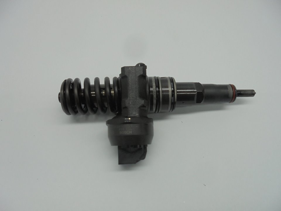 Injector SEAT LEON (1P1) 2.0 TDI 16V 9507983 | B-Parts