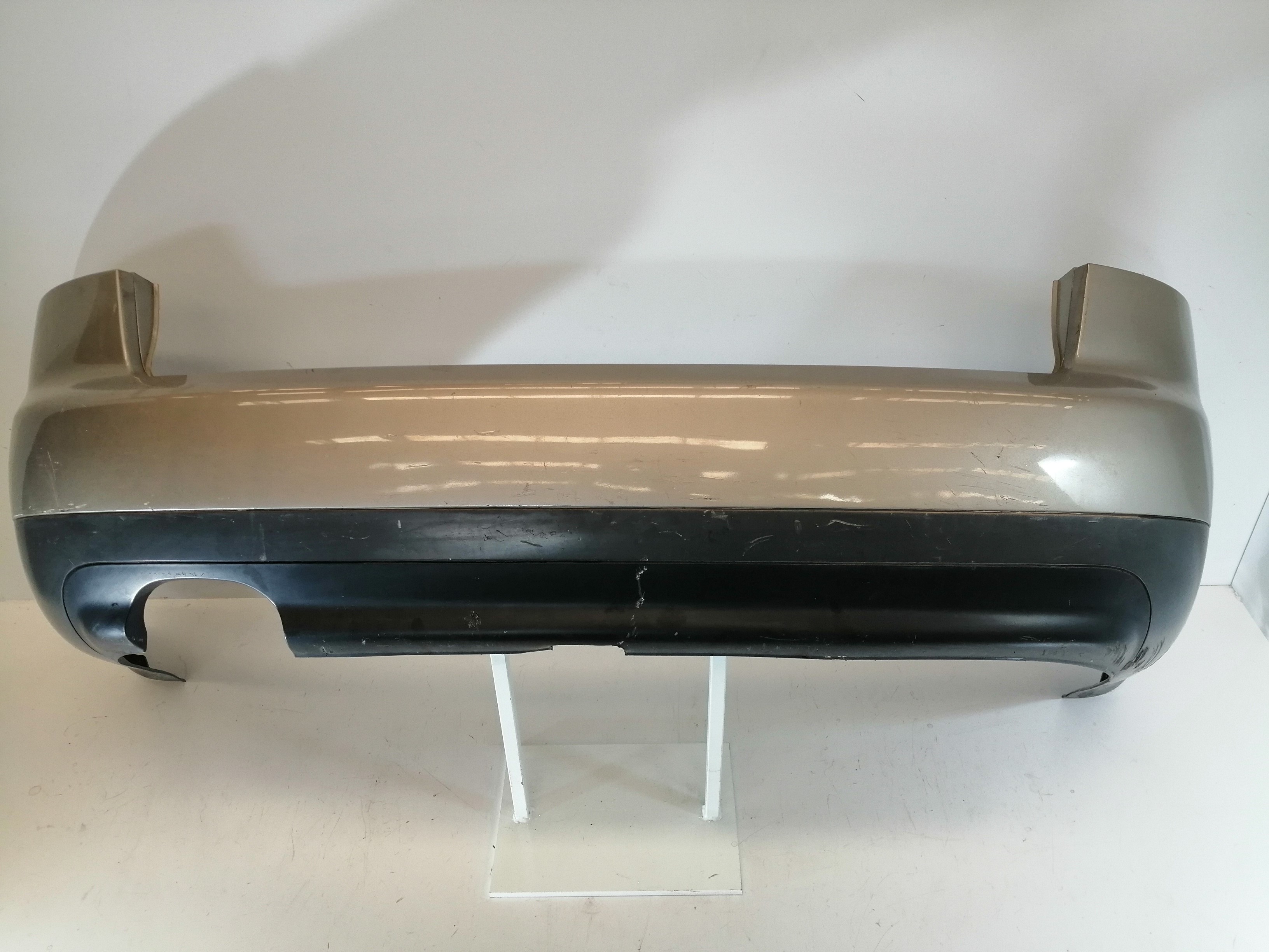 Pára-choques traseiro AUDI A6 C5 (4B2) 2.4 9840344 | B-Parts