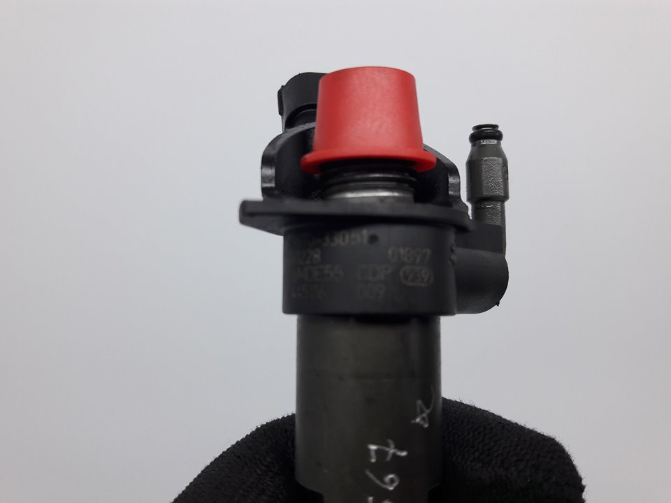 Injector TOYOTA AURIS (_E15_) 1.4 D-4D (NDE150_) 9826677 | B-Parts
