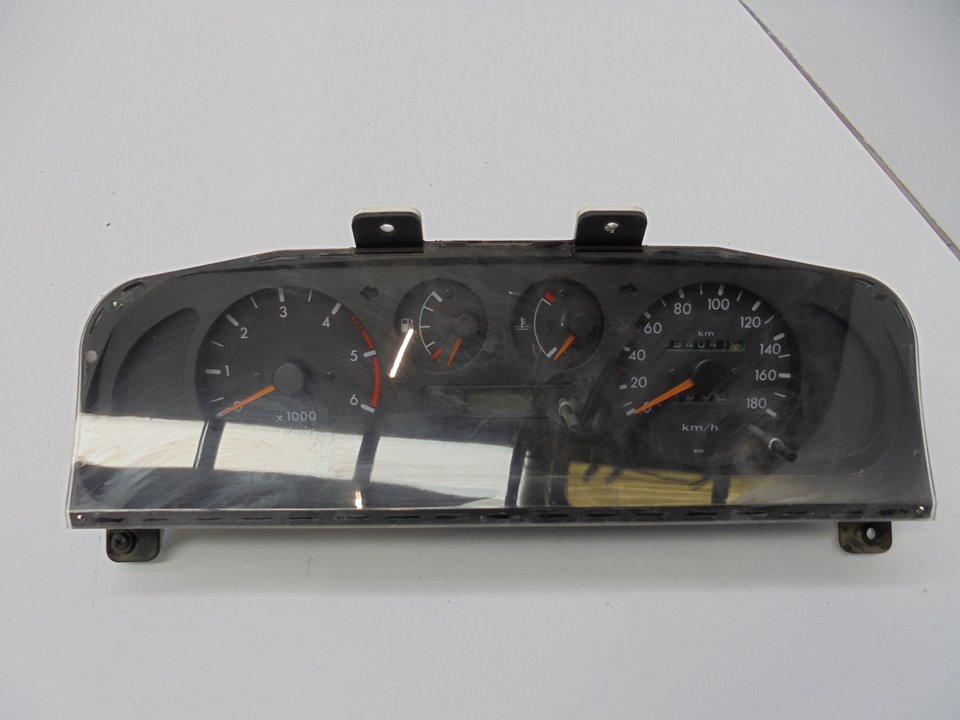Instrument cluster NISSAN TERRANO II (R20) 2.7 TDi 4WD 8906515 | B-Parts