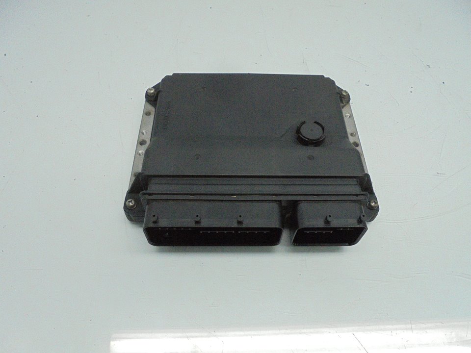 Engine control unit (ECU) TOYOTA YARIS (_P9_) 1.3 VVT-i (SCP90 ...