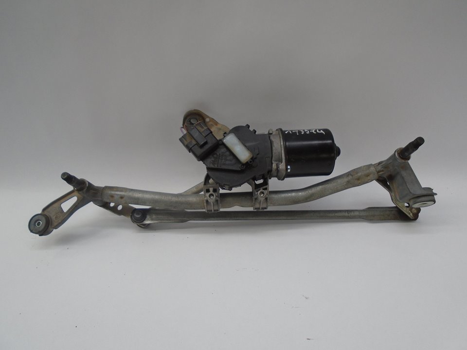 Front wiper motor RENAULT MEGANE II (BM0/1_, CM0/1_) 1.5 dCi (BM1F ...