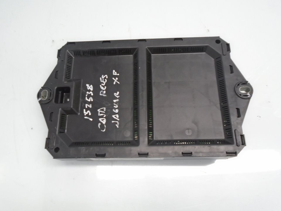 Fuse box JAGUAR XF I (X250) 3.0 D 7534977 | B-Parts