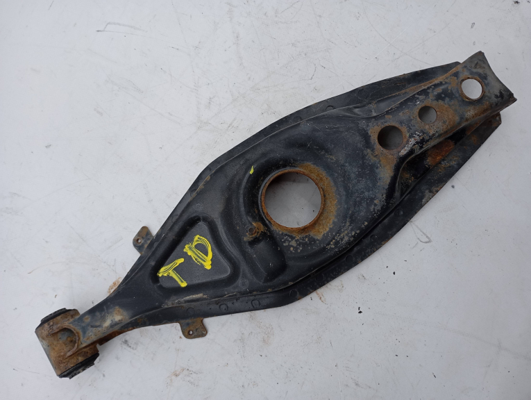 Right rear suspension arm MERCEDES-BENZ 190 (W201) E 1.8 (201.018 ...