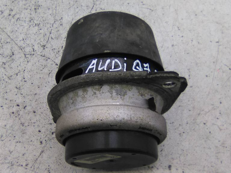 Engine mount AUDI Q7 (4LB) 3.0 TDI quattro 19840309 | B-Parts