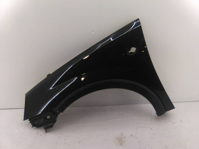 Left front fenders OPEL CORSA C (X01) 1.7 DTI (F08, F68) 19840741 | B-Parts