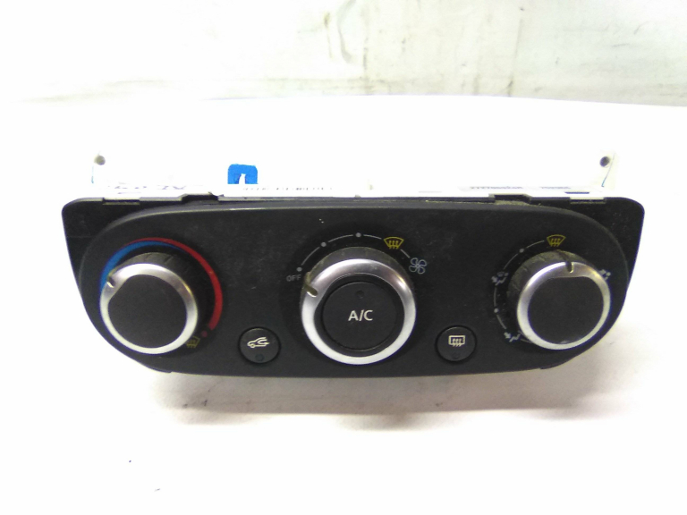 Climate control RENAULT CLIO IV (BH_) 1.5 dCi 75 19861743 | B-Parts