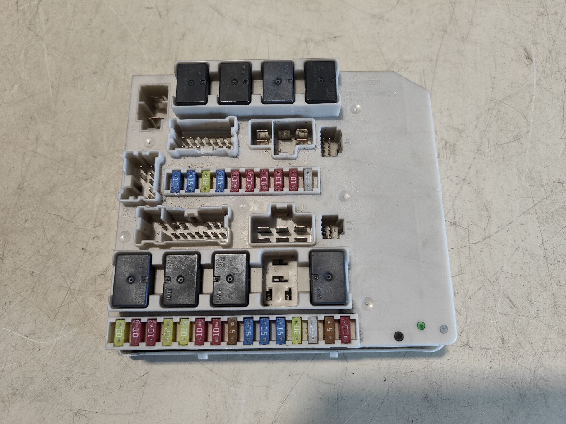 Fuse box RENAULT MODUS / GRAND MODUS (F/JP0_) 1.2 (JP0C, JP0K, FP0C ...