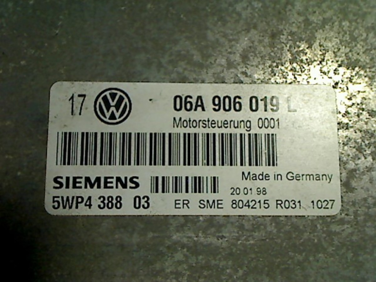 Control unit VW GOLF IV (1J1) 1.6 5895692 | B-Parts