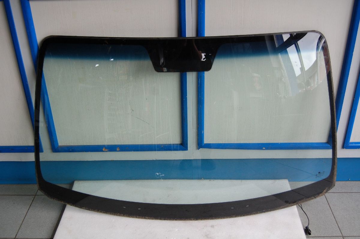 Windscreen KIA SORENTO I (JC) 2.5 CRDi 5889913 | B-Parts