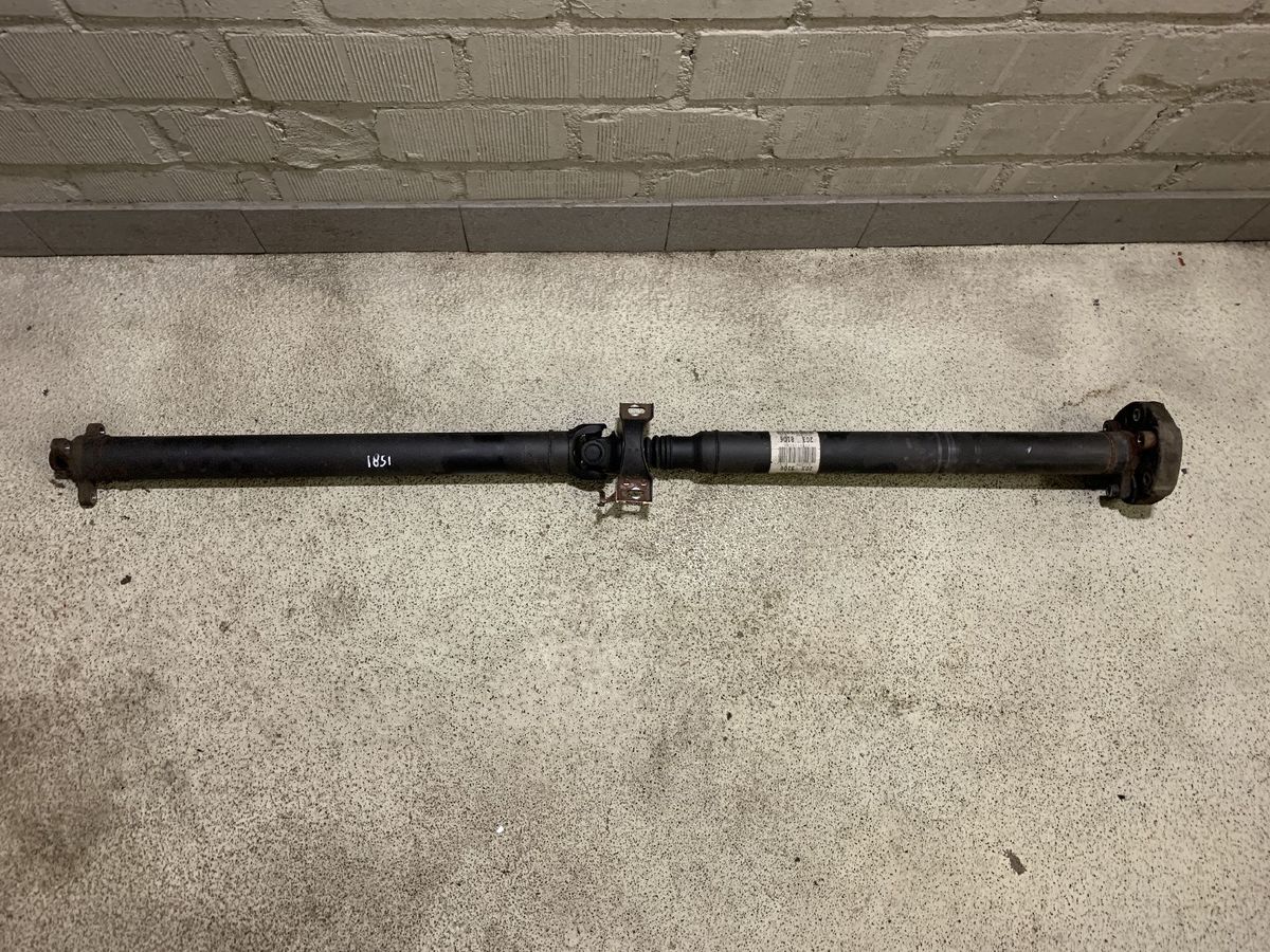 Driveshaft MERCEDES-BENZ C-CLASS (W203) C 220 CDI (203.006, 203.008 ...