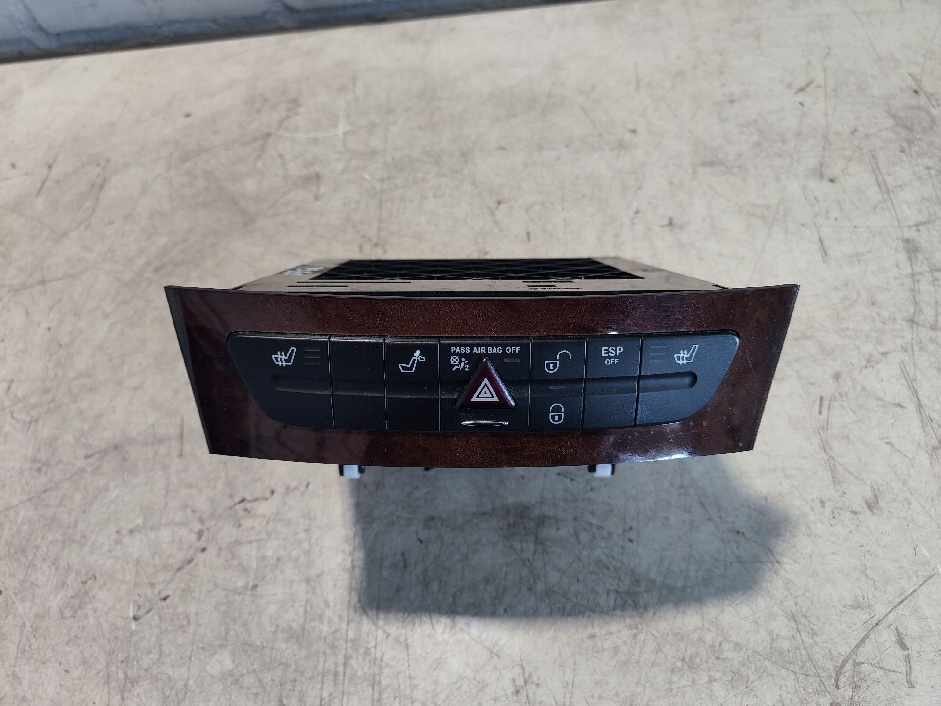 Dashboard MERCEDES-BENZ E-CLASS (W211) E 220 CDI (211.006) 9367509 | B ...