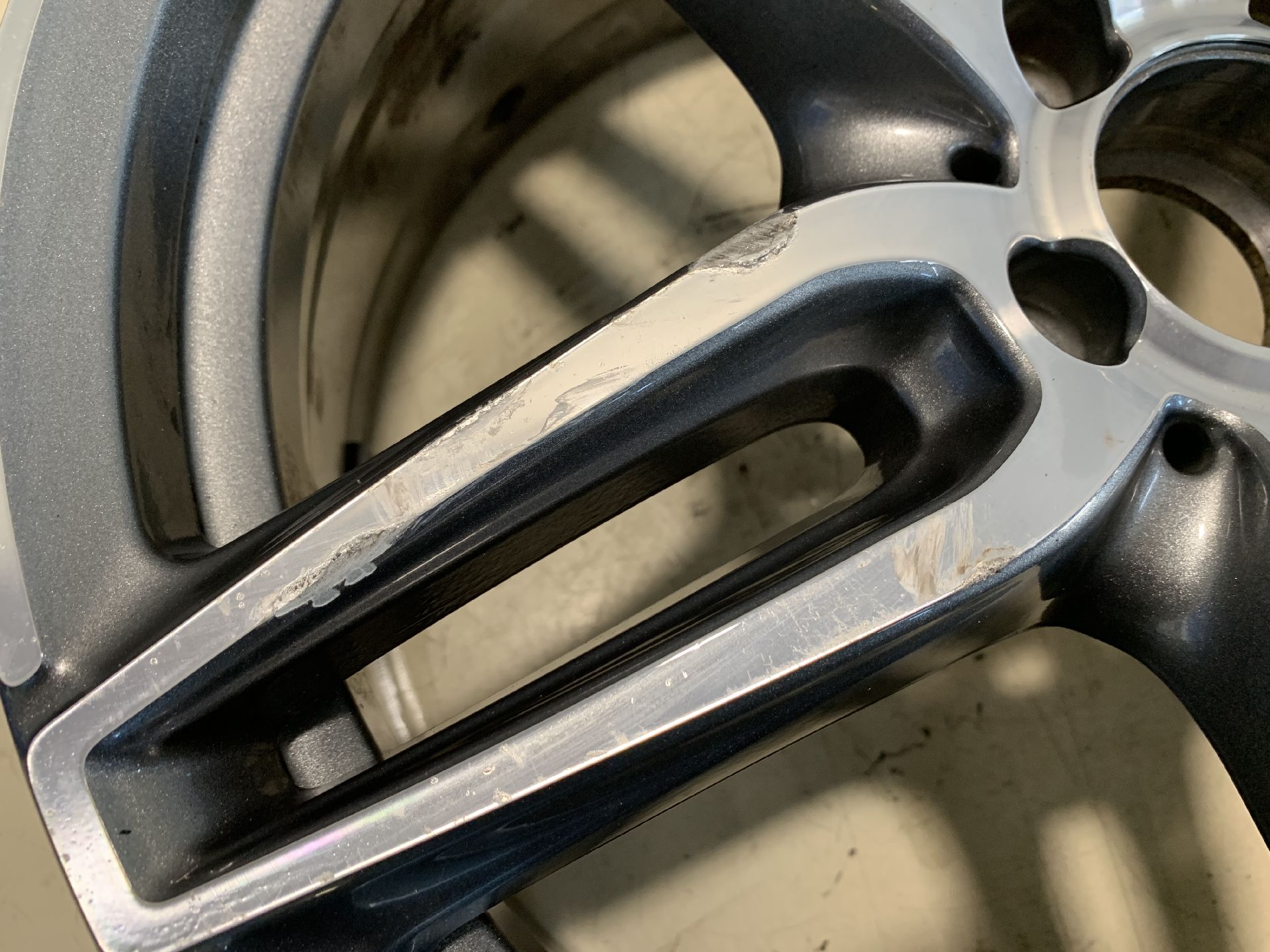 Rim MERCEDES-BENZ E-CLASS (W213) E 220 d (213.004) 8414943 | B-Parts