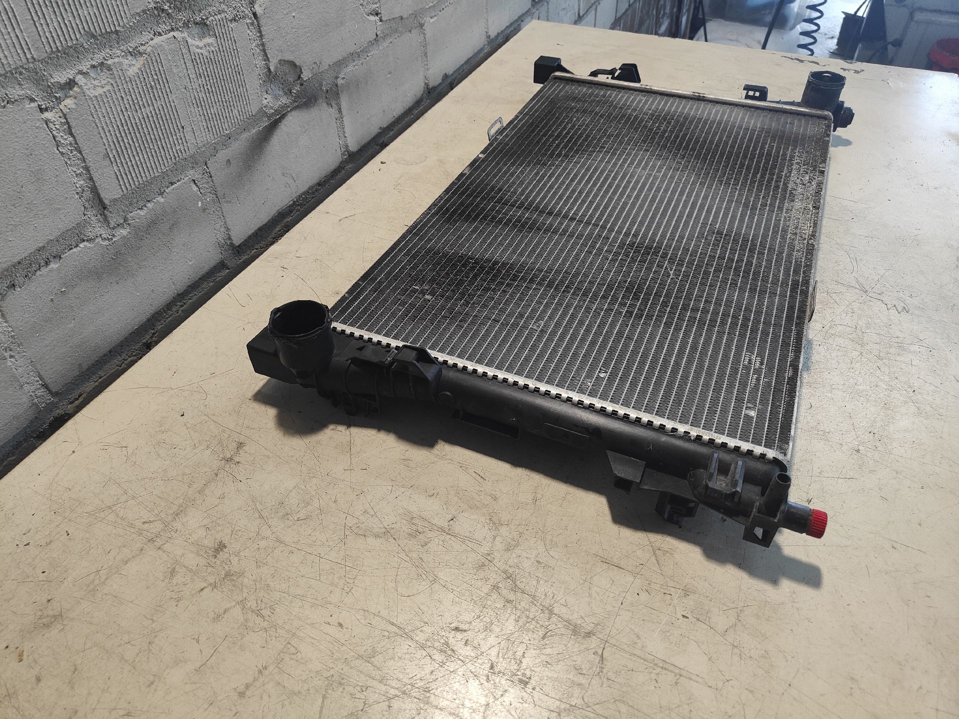 Water radiator MERCEDES-BENZ C-CLASS (W203) C 200 Kompressor (203.045 ...