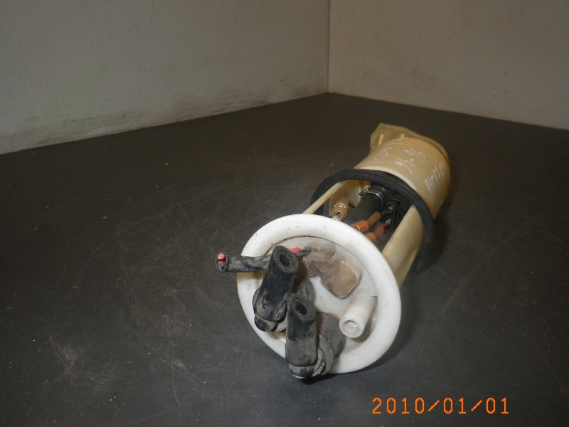 Fuel pump VOLVO 850 Estate (855) 2.4 | B-Parts