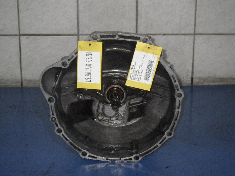 Manual gearbox MERCEDES-BENZ 123 Saloon (W123) 240 D (123.123) 5510401 ...