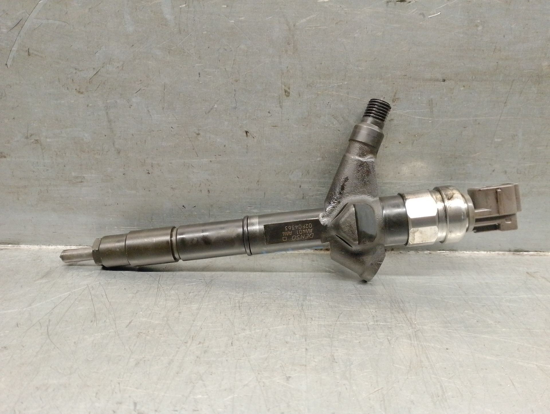 Injecteur NISSAN X-TRAIL I (T30) 2.2 dCi 4x4 23081276 | B-Parts