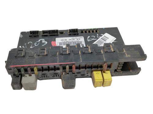 Fuse box MERCEDES-BENZ C-CLASS (W203) C 220 CDI (203.006) 6045305 | B-Parts