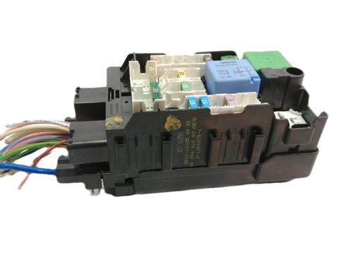 Boîte à Fusibles PEUGEOT 508 I (8D_) 2.0 HDi 9551547 | B-Parts