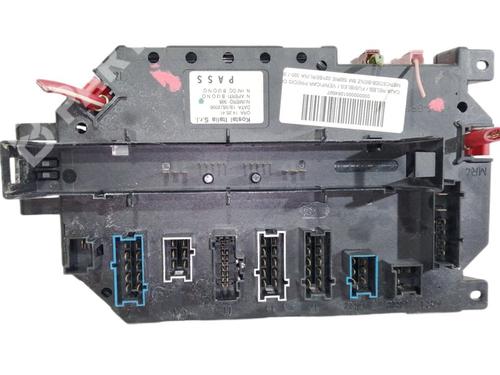 Fuse box MERCEDES-BENZ S-CLASS (W221) S 320 CDI (221.022, 221.122 ...