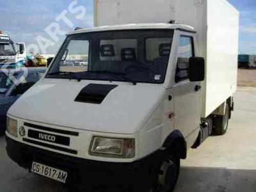 Right front fenders IVECO DAILY III Van 5342939 | B-Parts