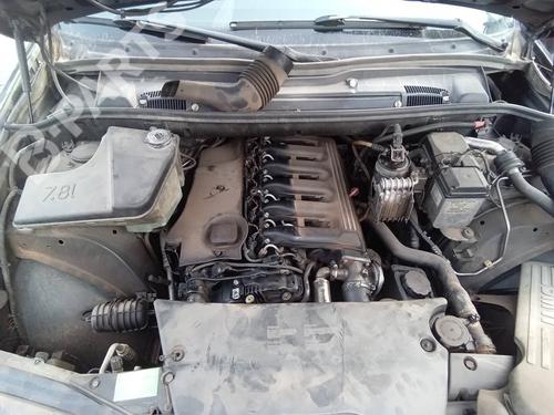 Engine BMW X5 (E53) 3.0 d 10384722 | B-Parts