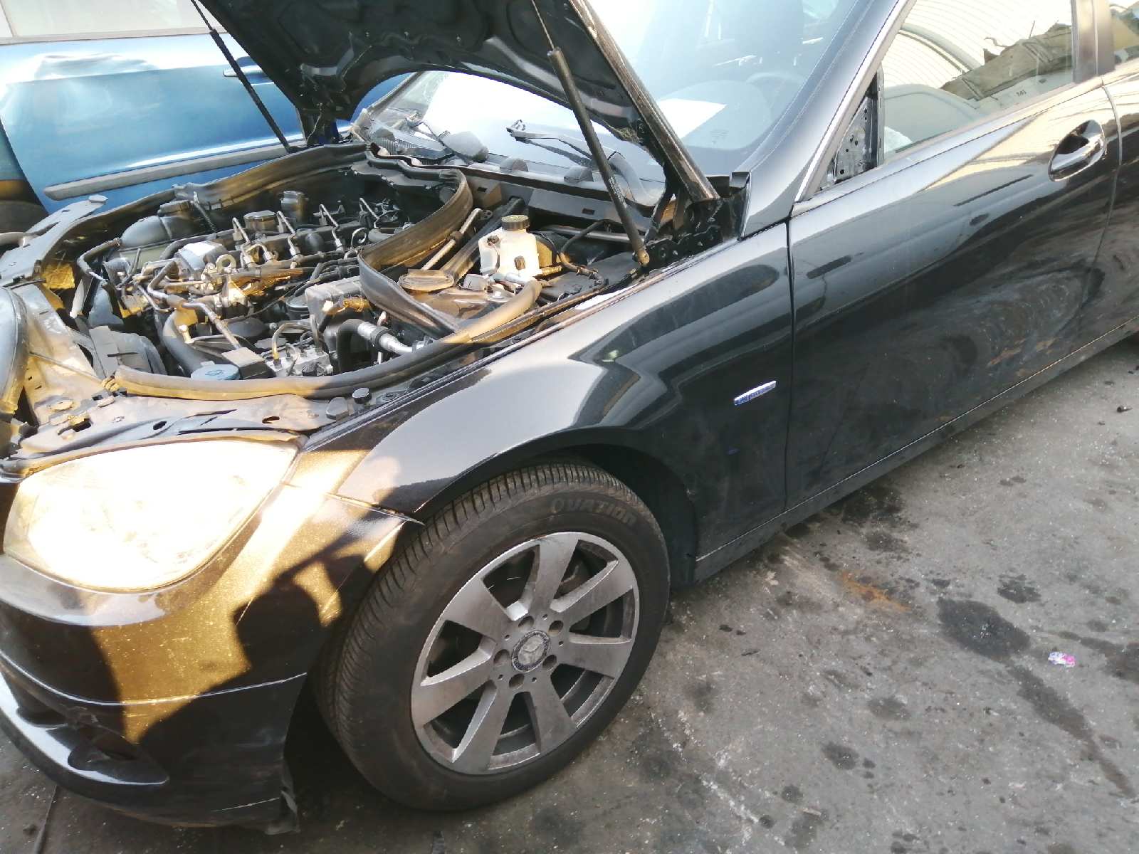 Left front fenders MERCEDES-BENZ C-CLASS (W204) C 200 CDI (204.007, 204 ...