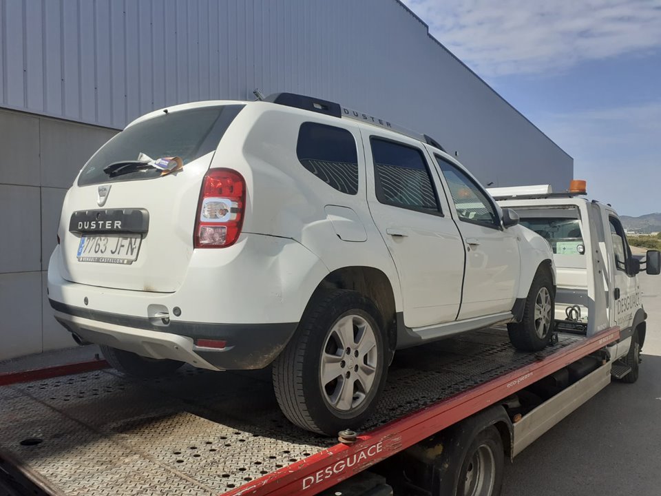 Rear bumper left light DACIA DUSTER (HS_) 1.2 TCe 125 | B-Parts