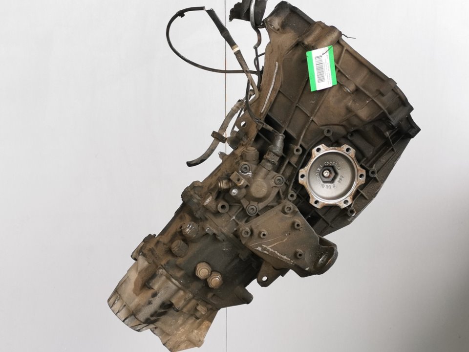 Manual gearbox AUDI A4 B5 Avant (8D5) 2.5 TDI 7236440 | B-Parts