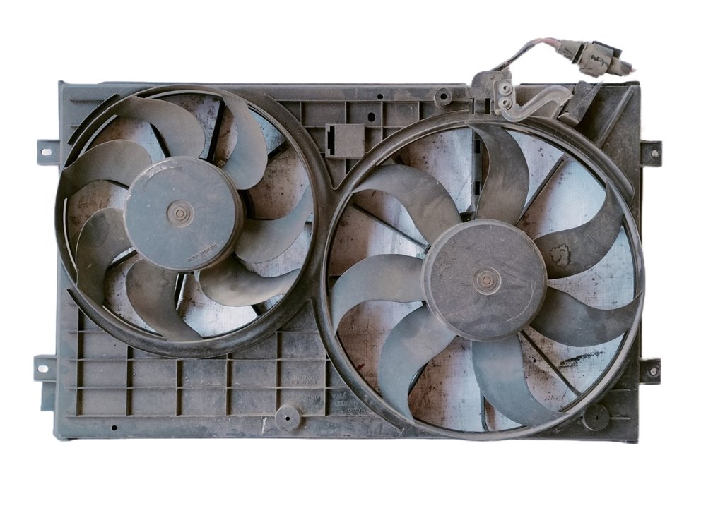 Radiator fan AUDI A3 (8P1) 2.0 FSI 9837169 | B-Parts