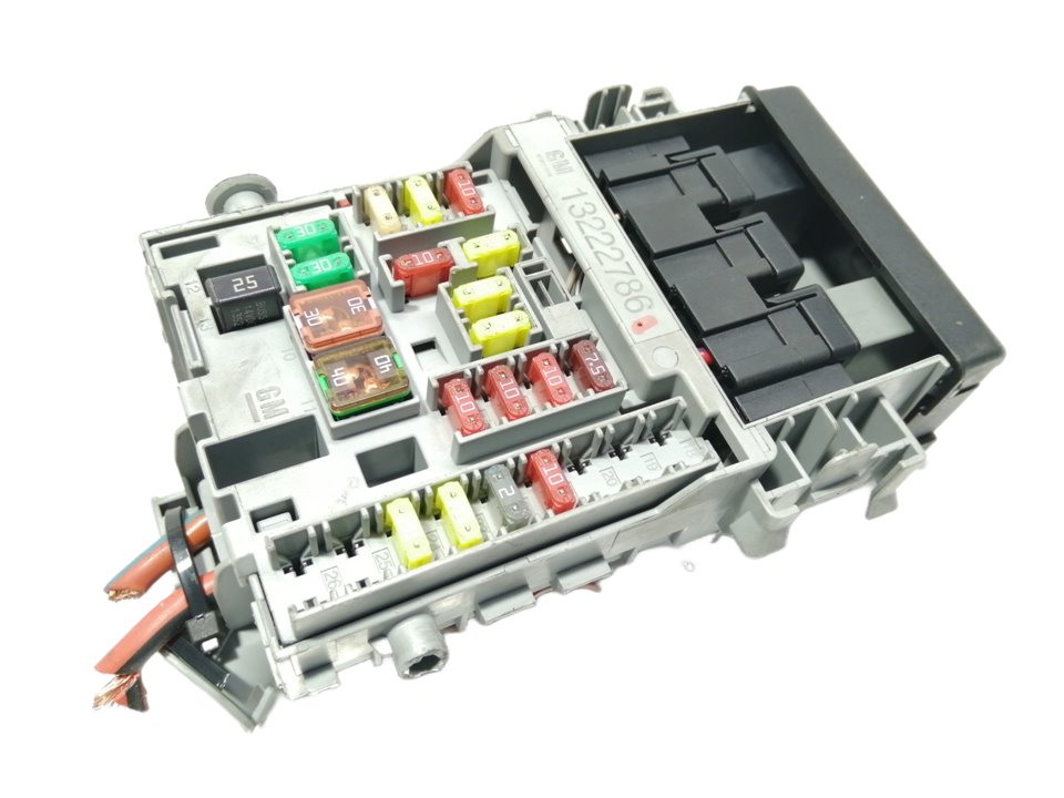Fuse box OPEL INSIGNIA A (G09) 9094642 | B-Parts