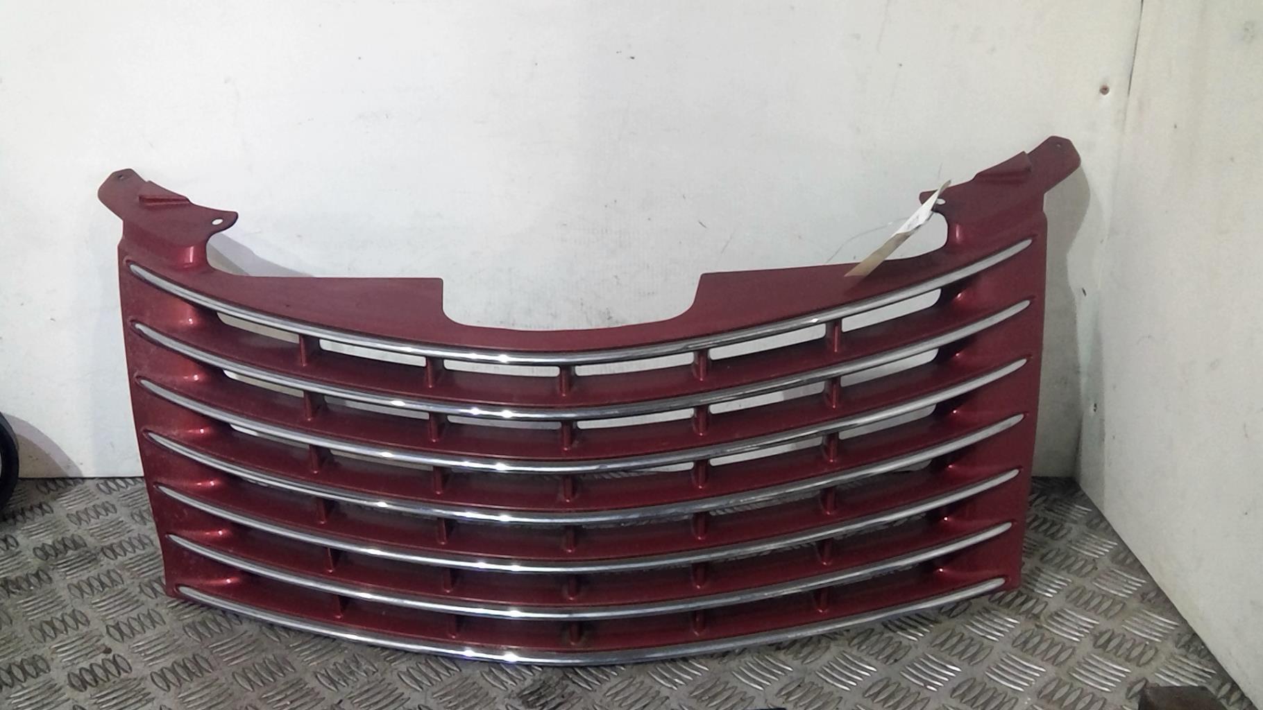 Front grille CHRYSLER PT CRUISER Convertible 2.4 20355842 | B-Parts