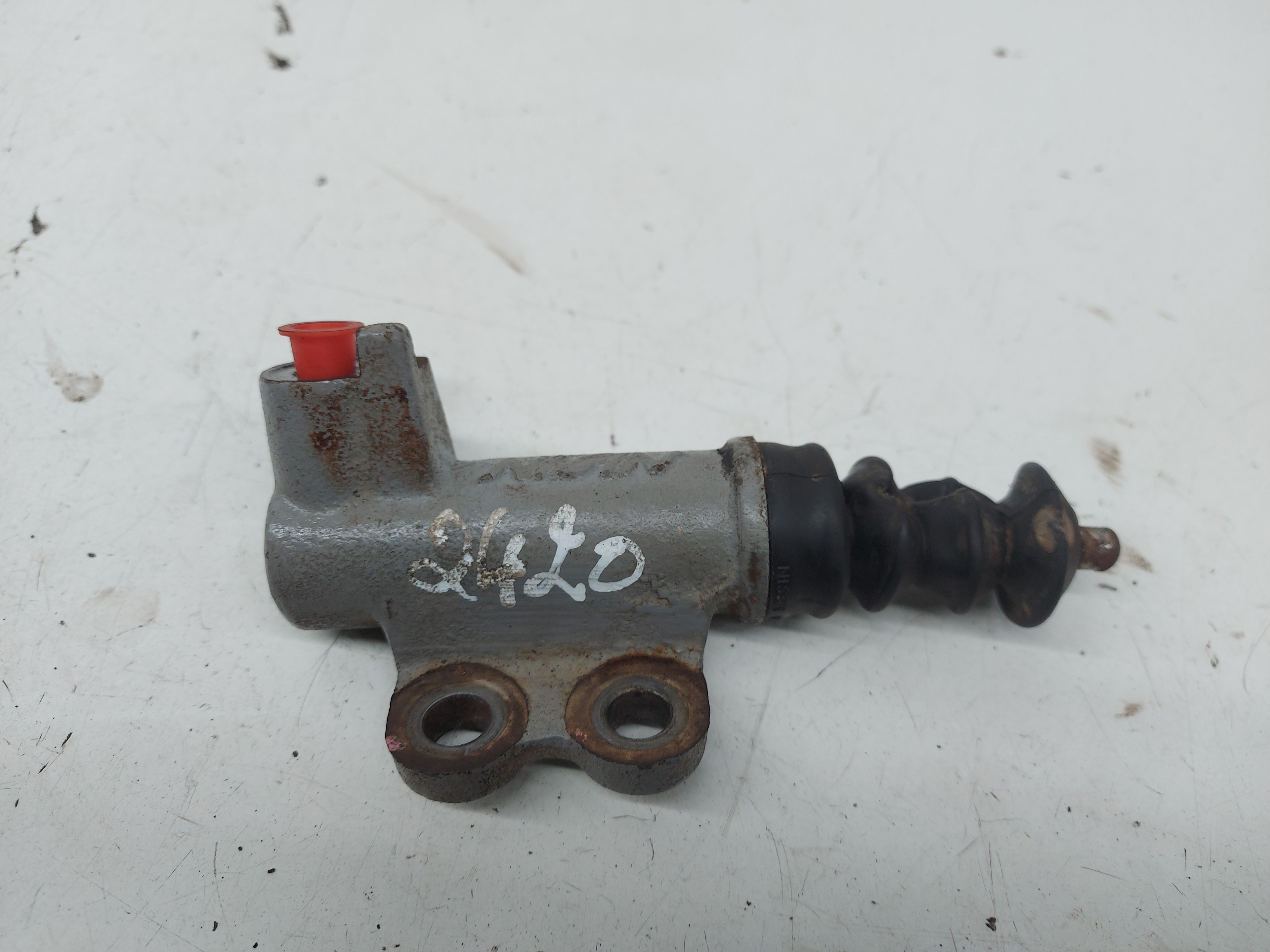 Clutch slave cylinder MITSUBISHI L200 / TRITON (KA_T, KB_T) 2.5 DI-D ...